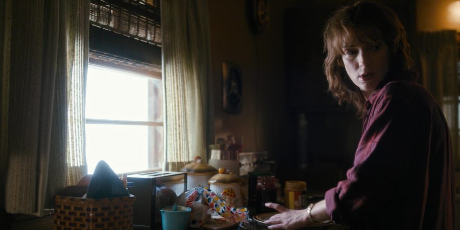 Wonder Bread And Jif Peanut Butter In Stranger Things: The Flea And The ...