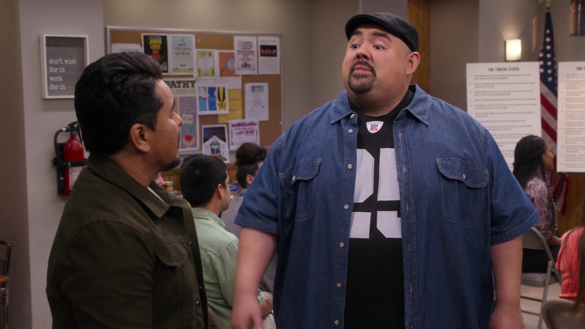 NFL T Shirt Worn By Gabriel Fluffy Iglesias In Mr Iglesias Season NFL T Shirt Worn By Gabriel Fluffy Iglesias In Mr Iglesias Season