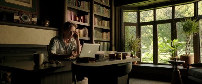 Apple MacBook Pro Laptop Used By James McAvoy As Bill Denbrough In It ...