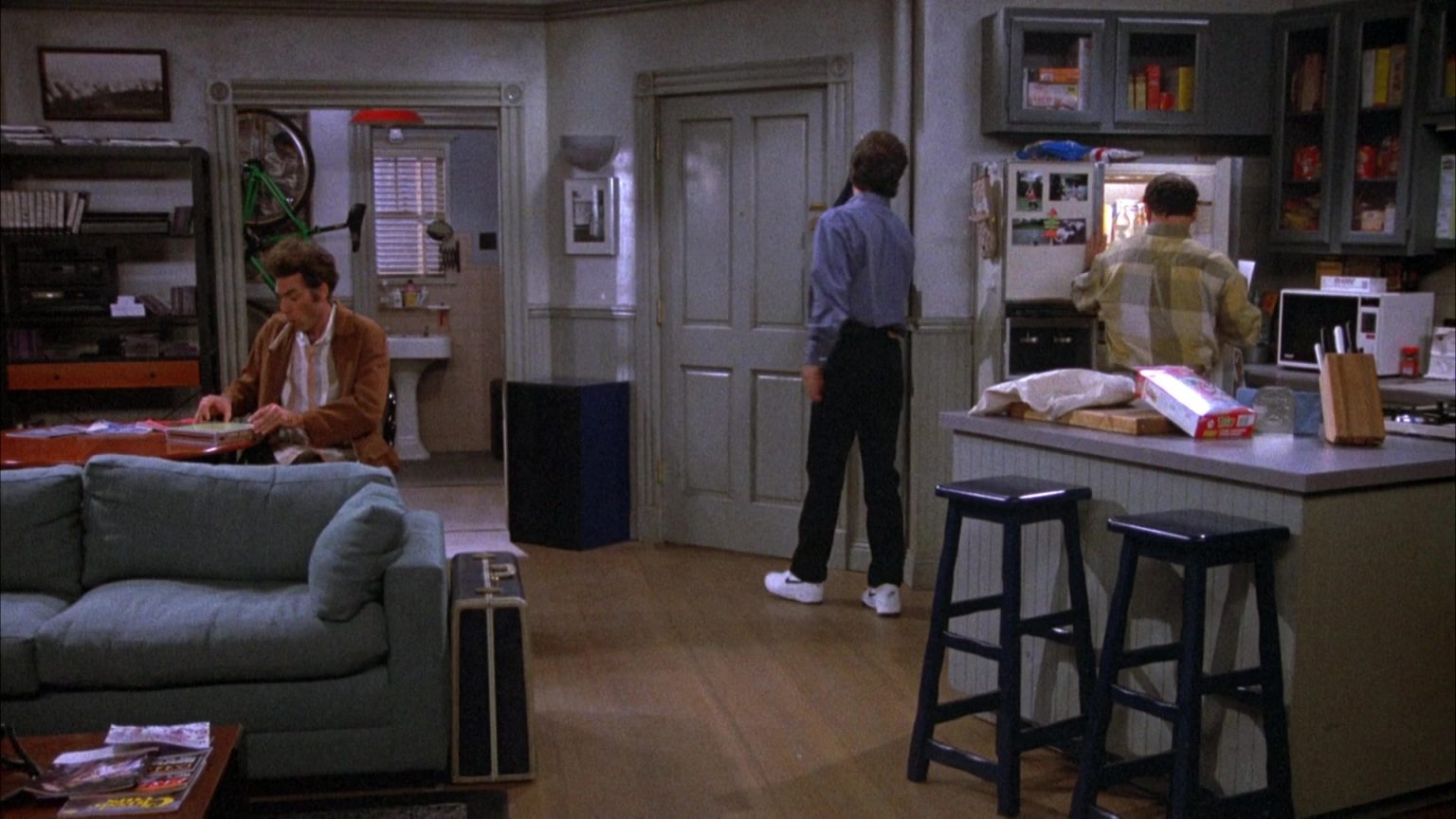 Nike White Shoes Worn By Jerry In Seinfeld Season 4 Episode 5 "The ...