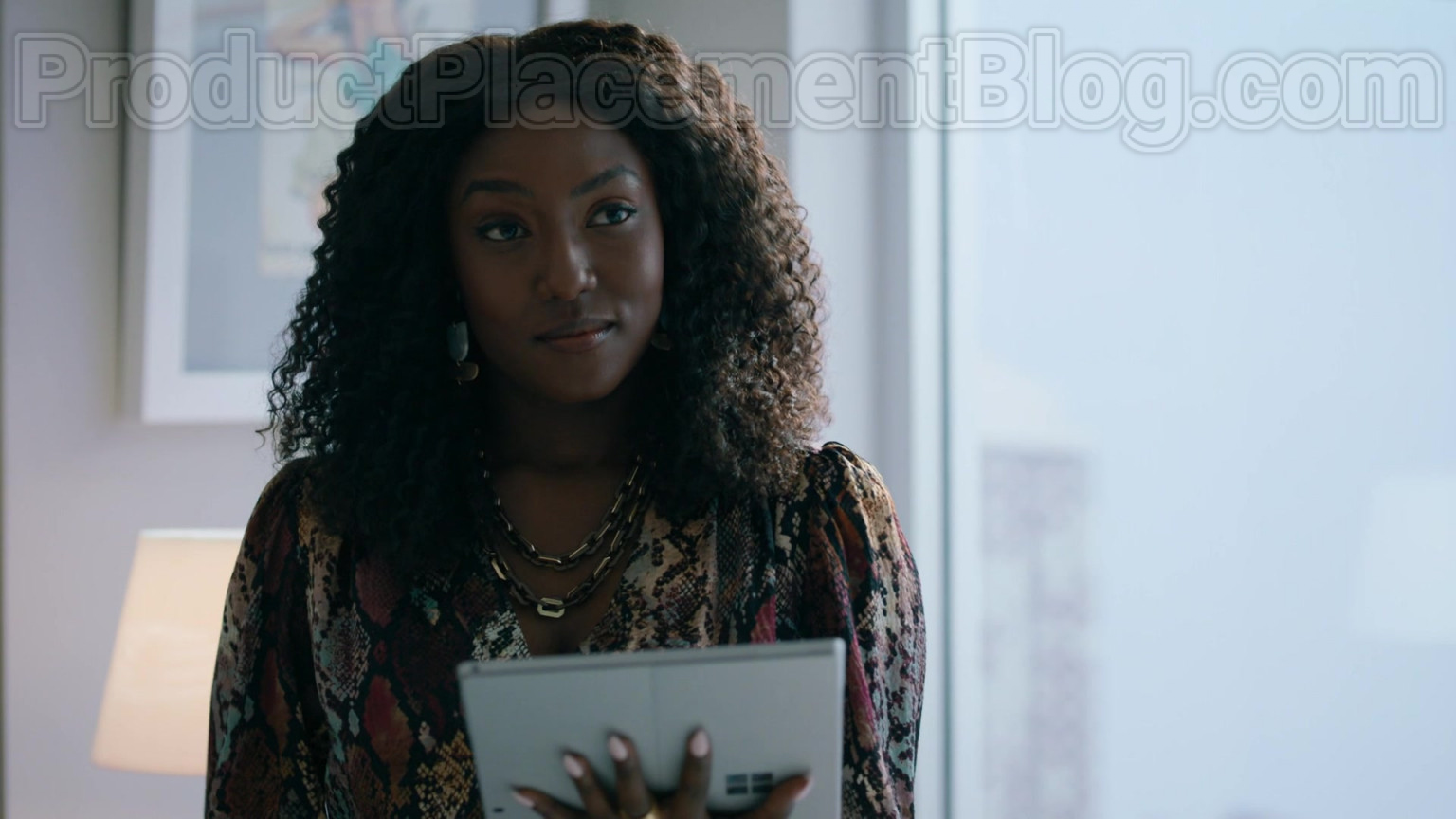 Surface Tablet By Microsoft In Billions S05E05 "Contract" (2020)