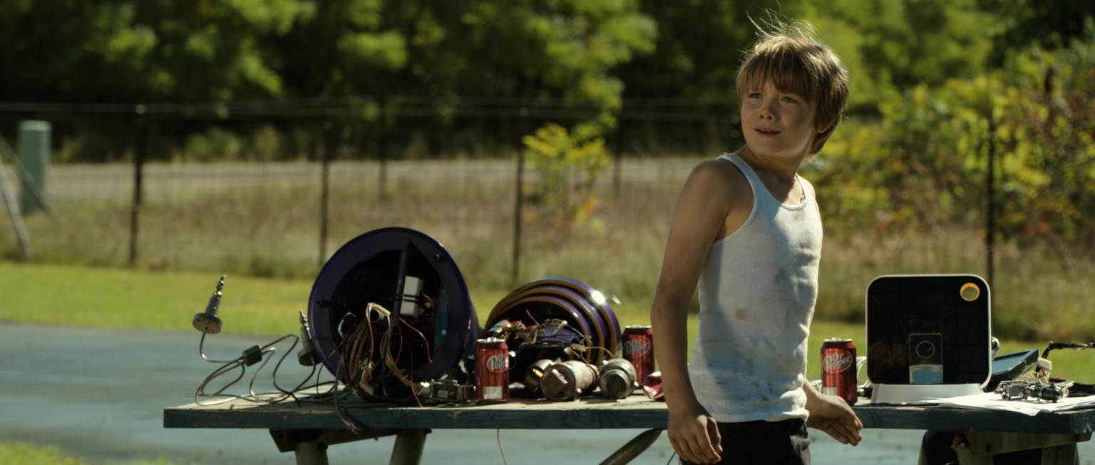Dr Pepper Soda Enjoyed By Dakota Goyo As Max Kenton In Real Steel (2011)