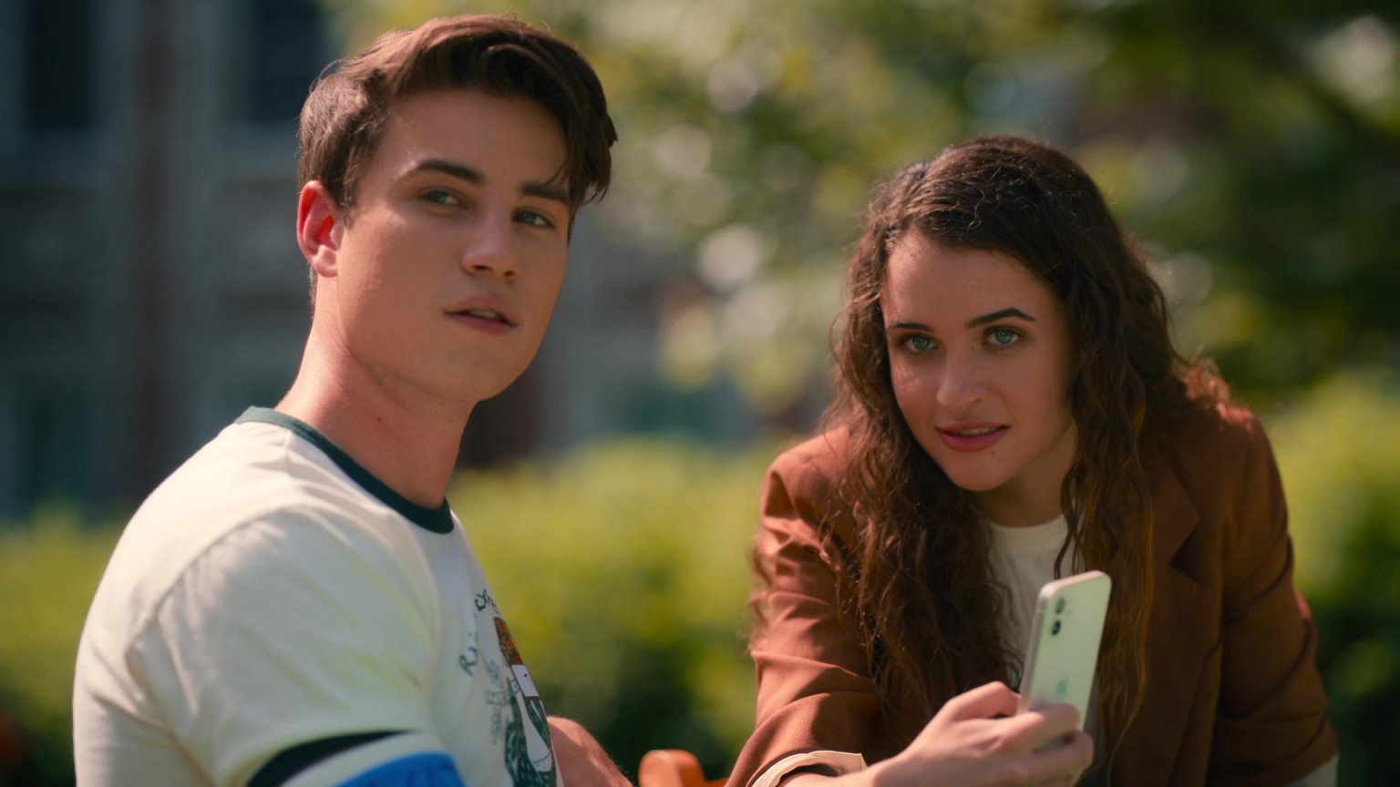 Apple IPhone Smartphone Used By Carson Rowland As Tyler 'Ty' Townsend ...