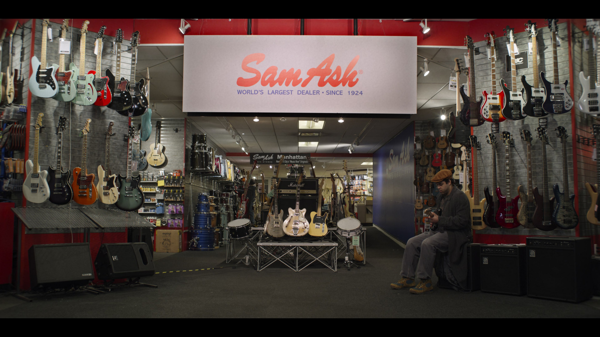 Sam Ash Music Store In Wu-Tang: An American Saga S03E09 "After The ...