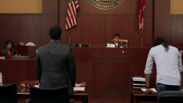 Dell Monitor In Judge Me Not S01e03 Fire In The Hole 2023